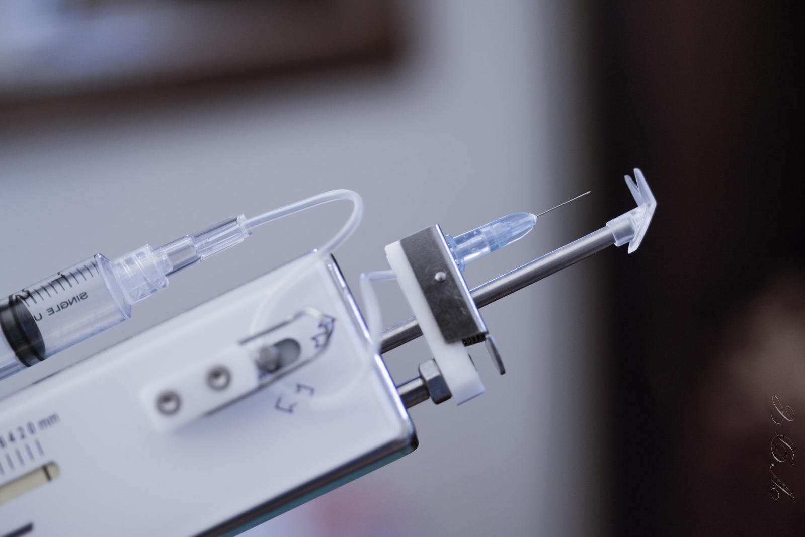 U225® intradermale injector - Skin Tech Pharma Group BNLX